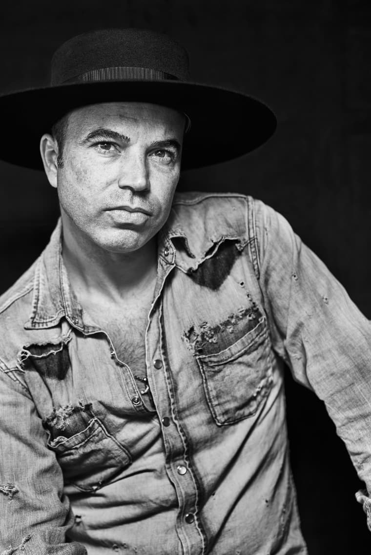 Alessandro Vasini, la aristocracia del rock hecha zapato