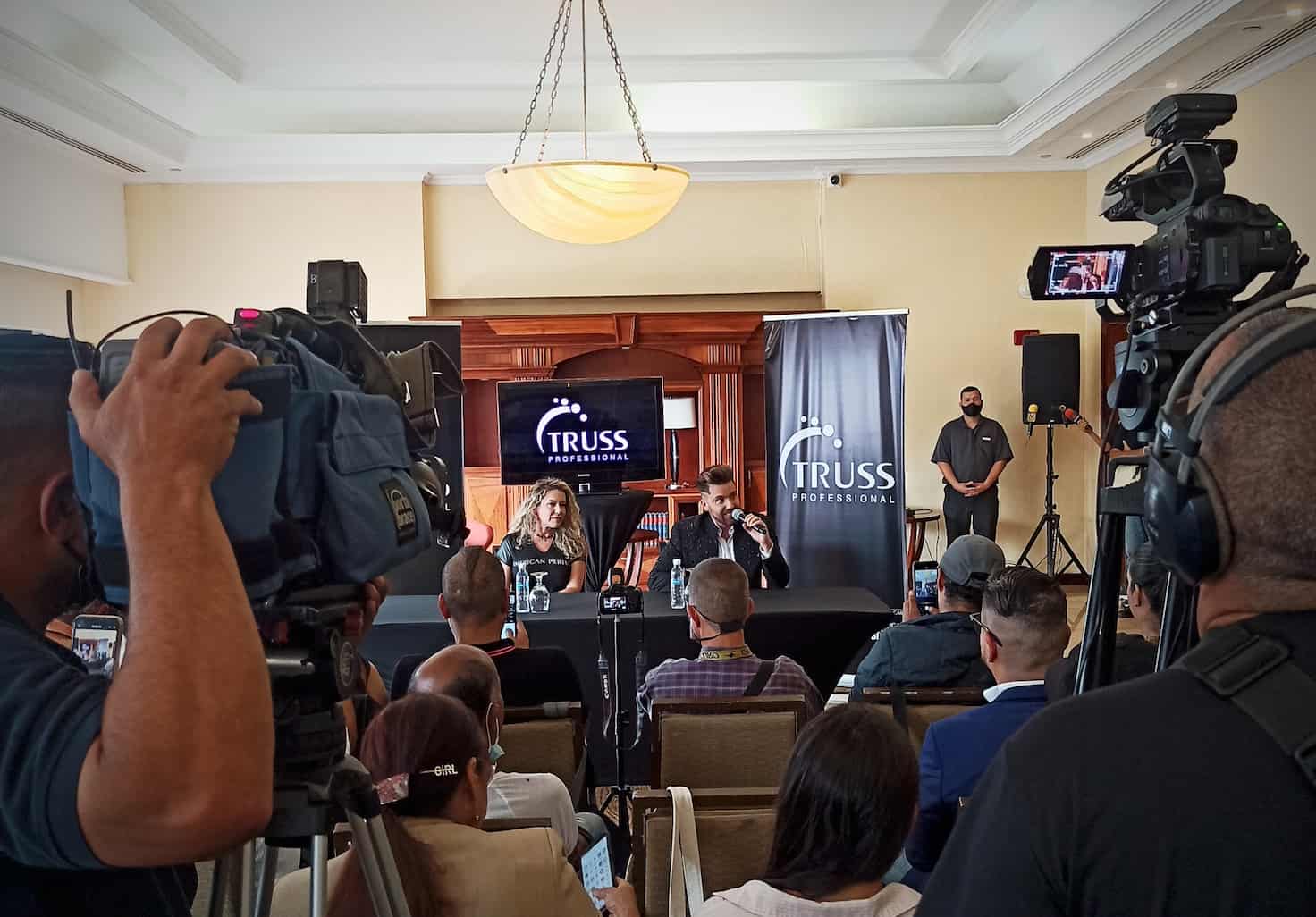 Gabriel Samra regresó a Venezuela en el marco de su gira por todo el mundo